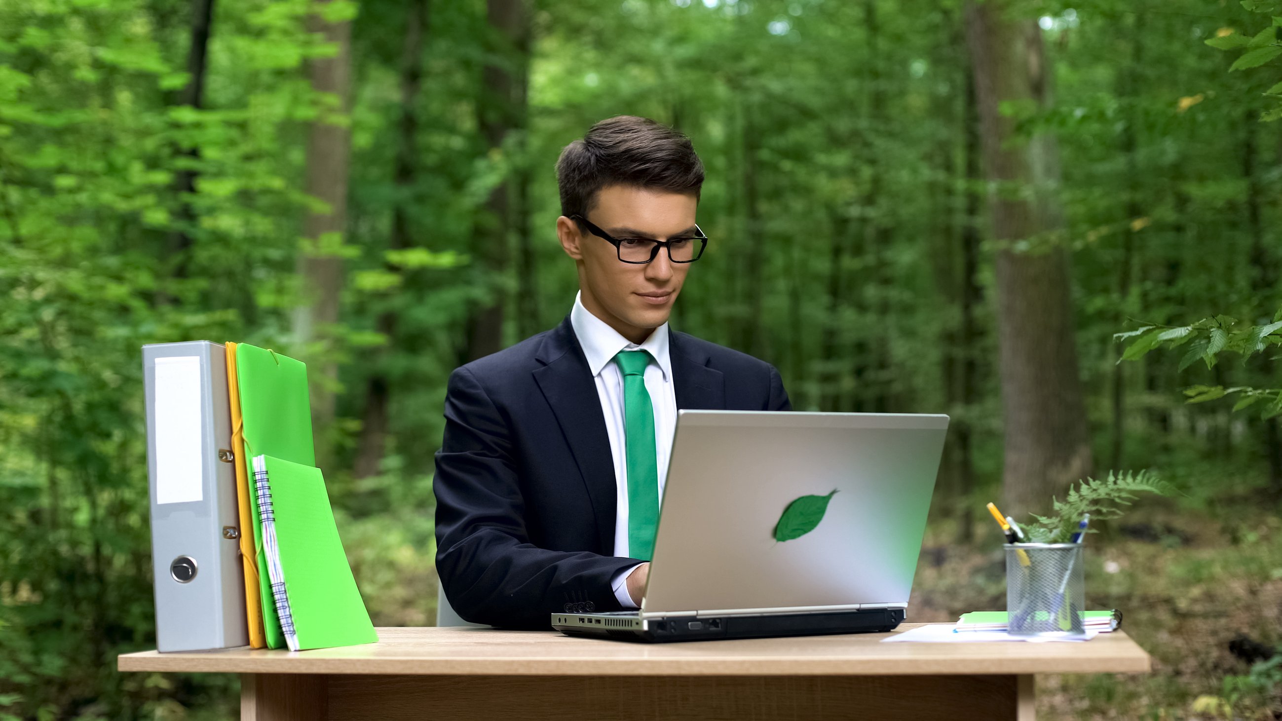 How to Use First Principles Thinking in HR + 6 Actionable Examples